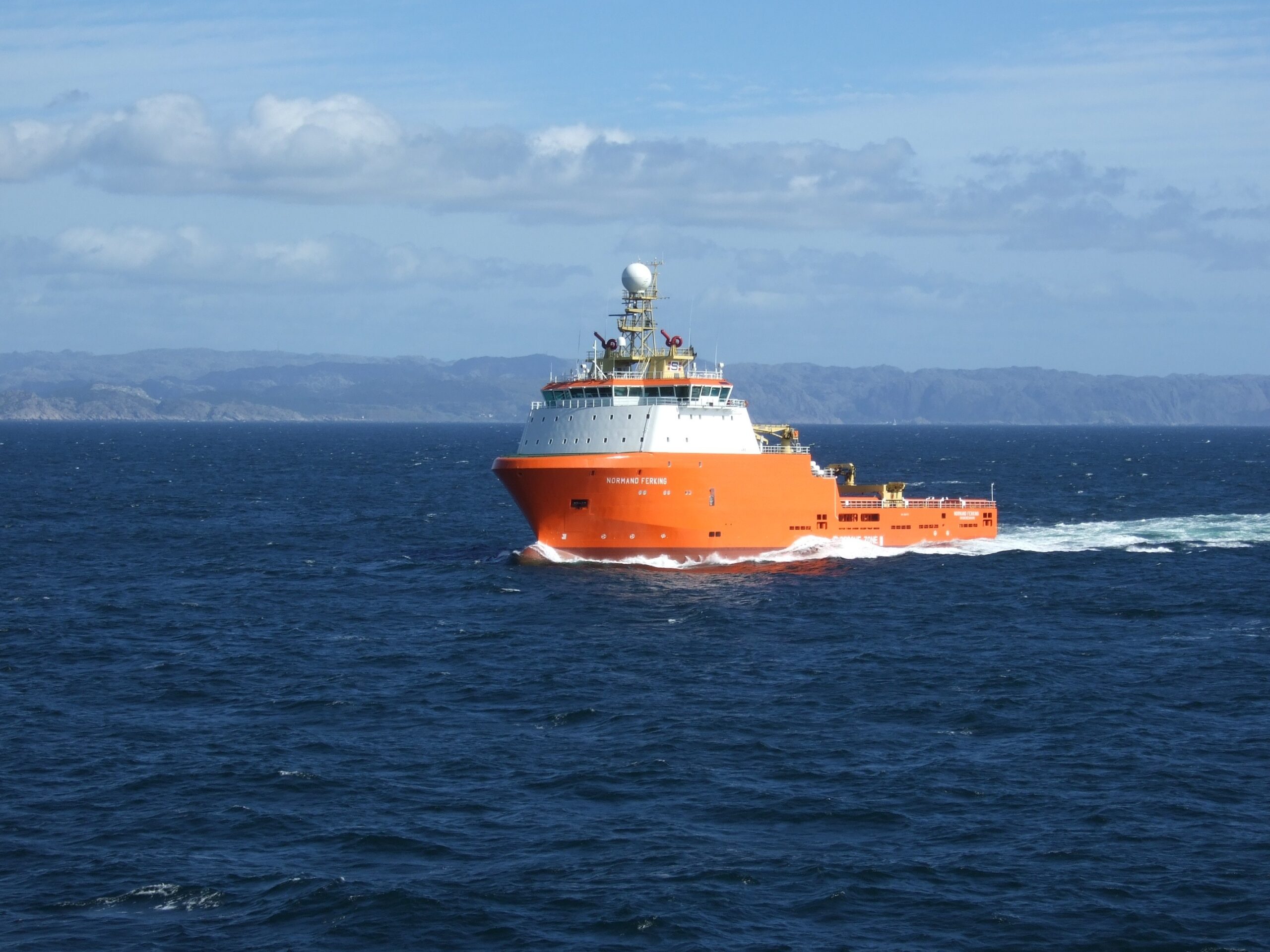 Contract extensions with key clients in Norway - Solstad